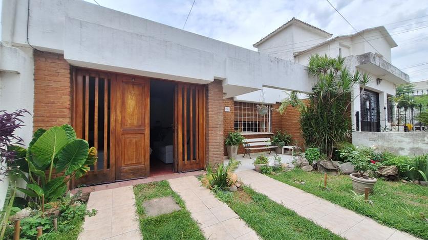 U$D 82.000 - Casa Venta - Domingo Zípoli al 2100